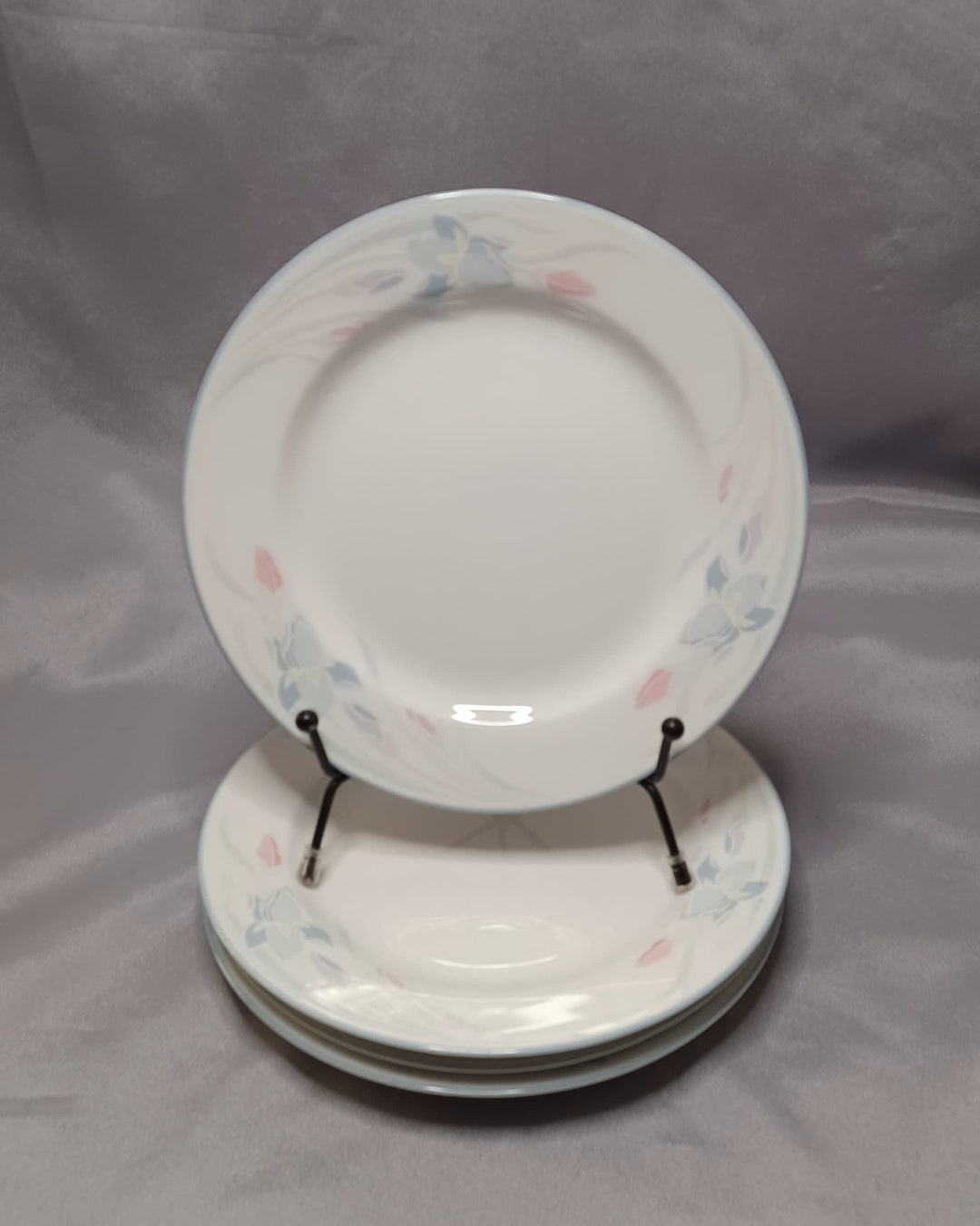 Excel - "fresh Flowers" (iris) - Set of 4 Salad Plates 7" - Etsy