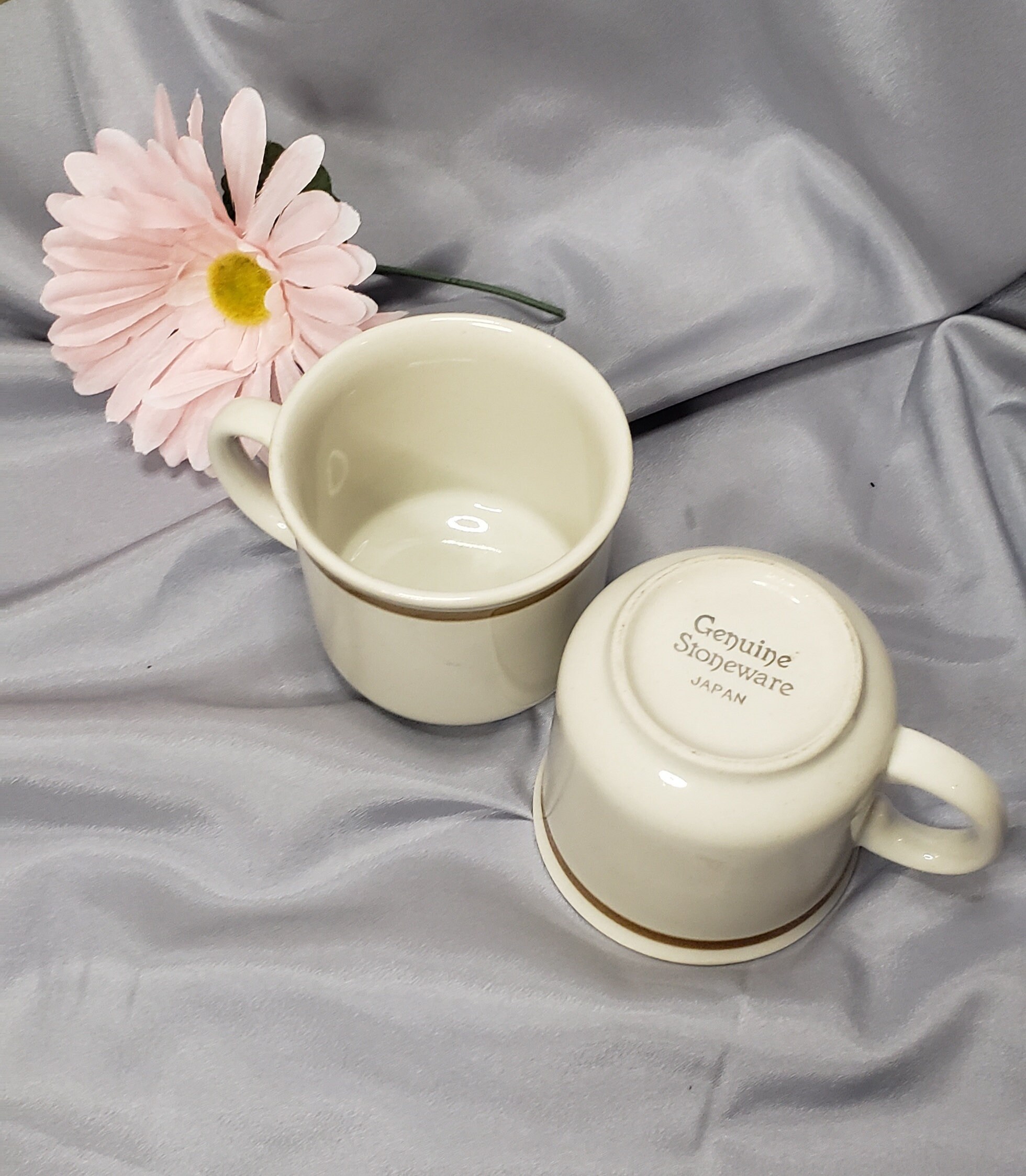 Japan - "vanilla Spice" (genuine Stoneware) - Individual Flat Mugs 4 1/ ...
