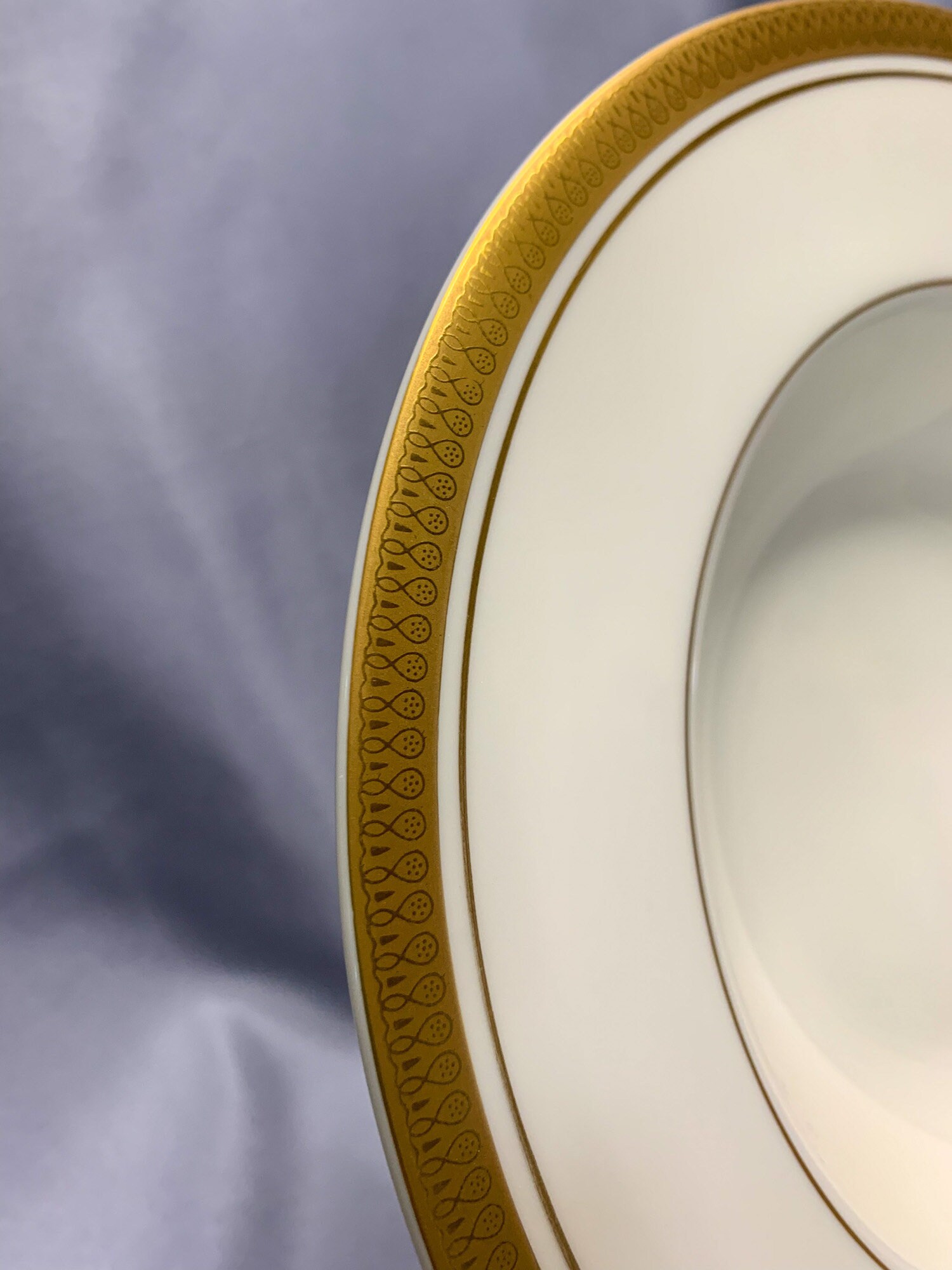 PICKARD palace Individual 24ct Gold Rimmed Salad Bowl - Etsy