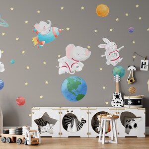 Astronaut Wall Decal, Cute Space Animal, Moon and Star for Kids, Bunny ...
