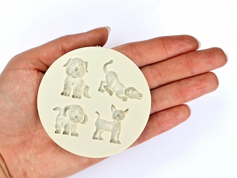 SPRINKLIFY Pet Variety Mold, 4 Cavity Dogs & Cat Silicone Mold, Puppies ...