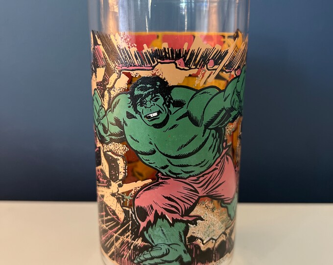1977 the Incredible Hulk 7-eleven Glass Cup - Etsy