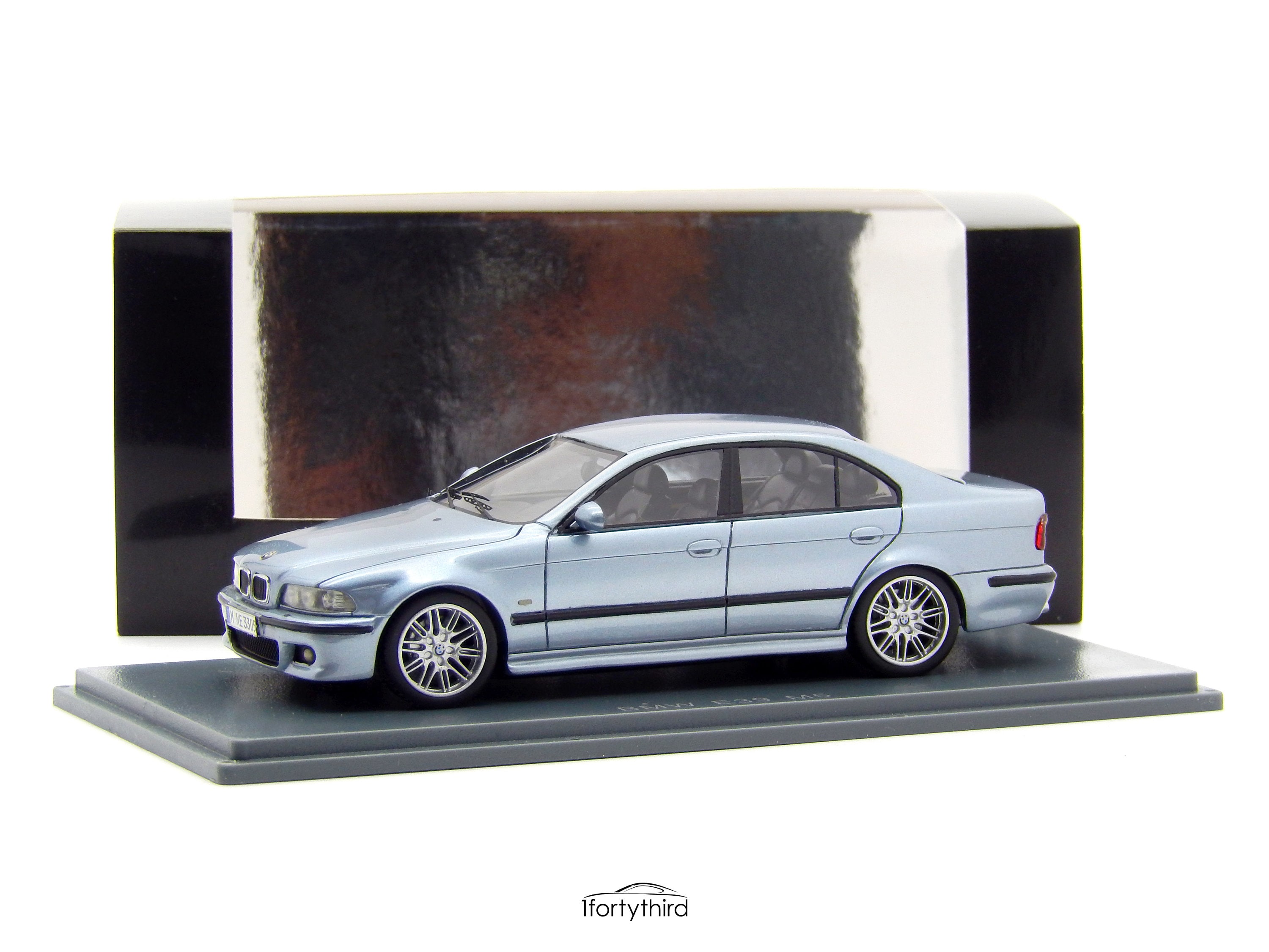 Bmw E39 M5 Cat Toy