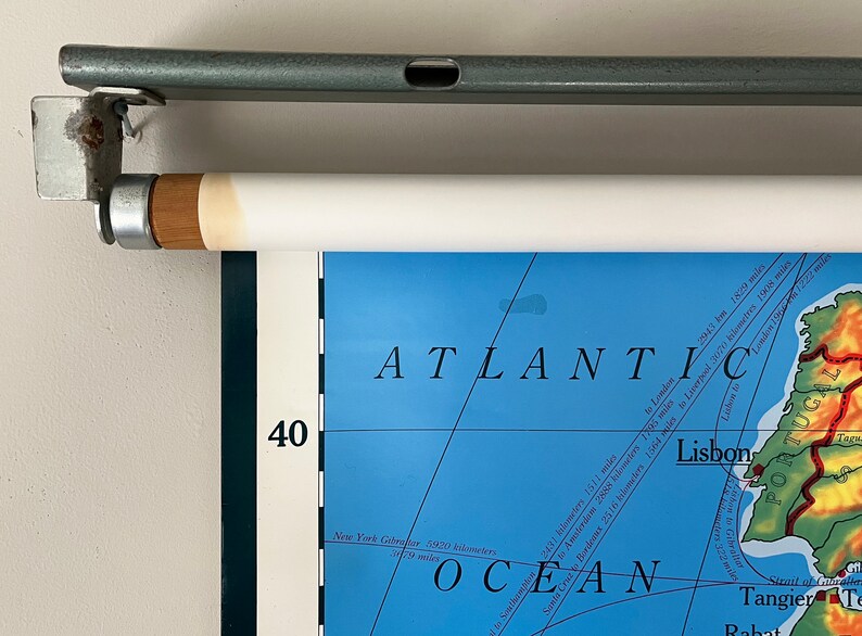 Vintage Large Nystrom School Pull-down Map of Africa - Etsy