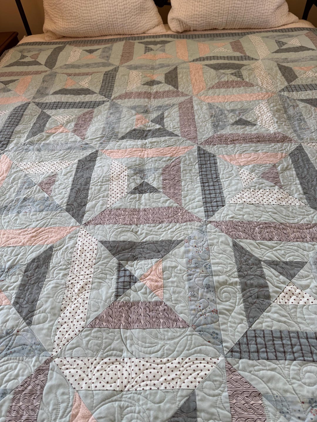 Shades of Calm Quilt - Etsy