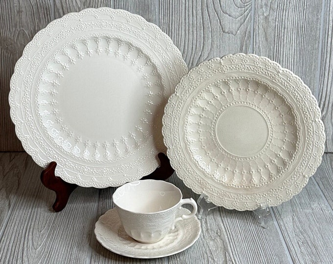 Vintage Spode Jewel Dinnerware Plates Cups, All Cream, Embossed Circles ...