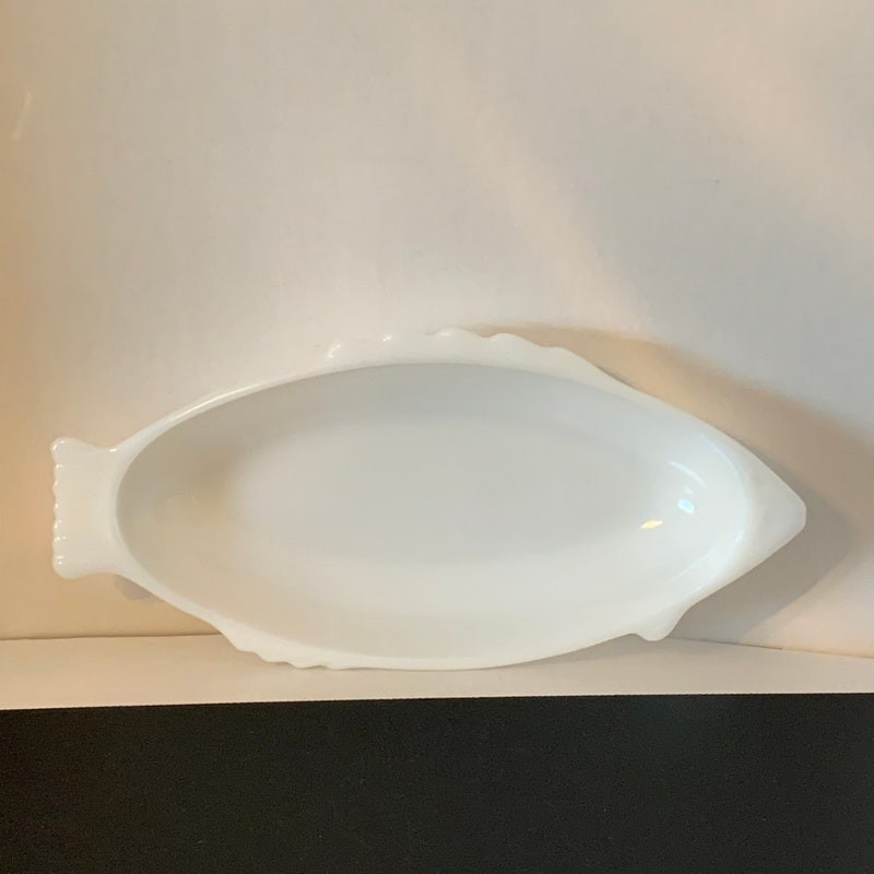 Milk Glass Fish Shaped Plate - Etsy