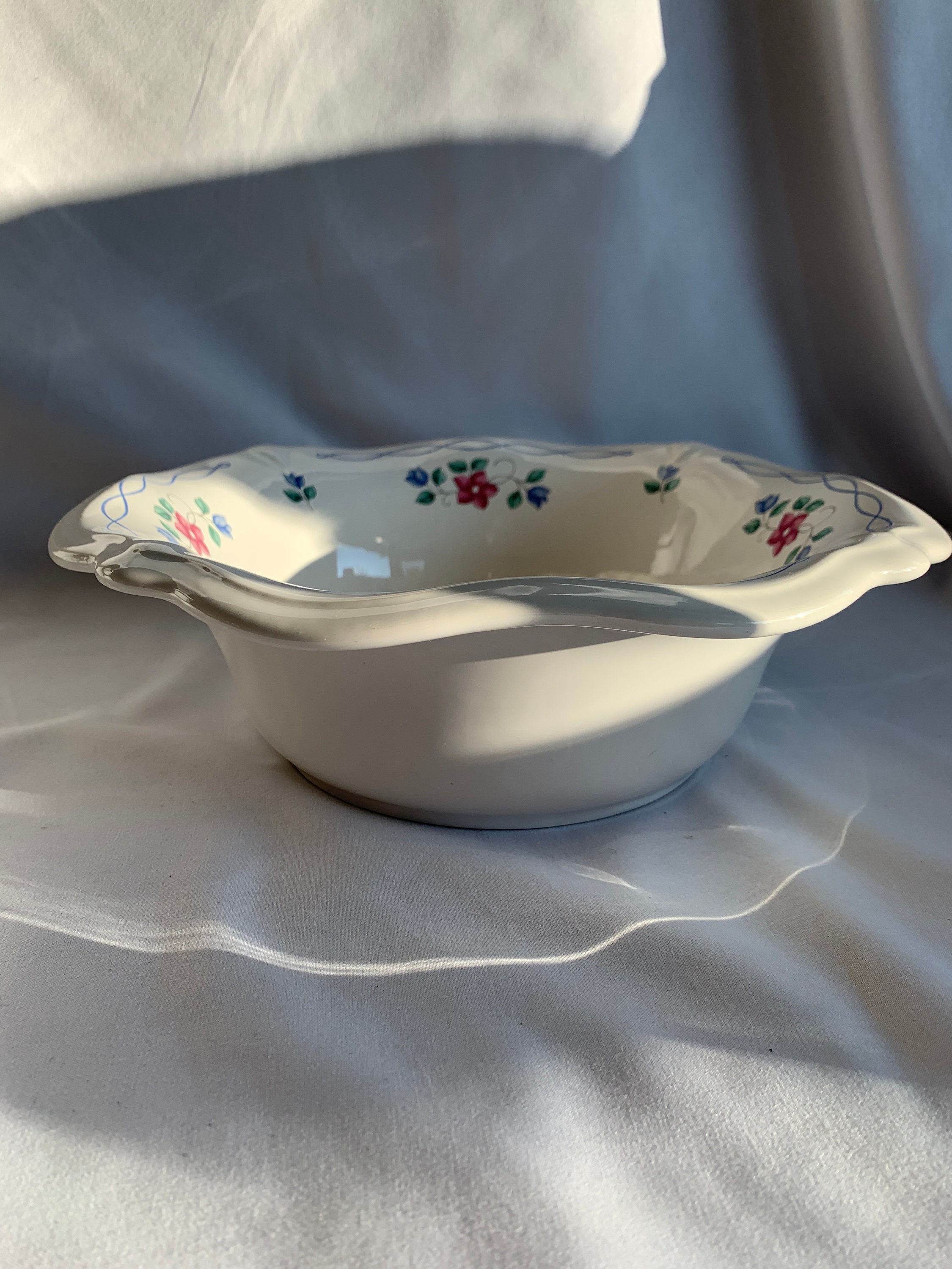 Vintage Pfaltzgraff Bonnie Brae Sculpted Serving Bowl - Etsy