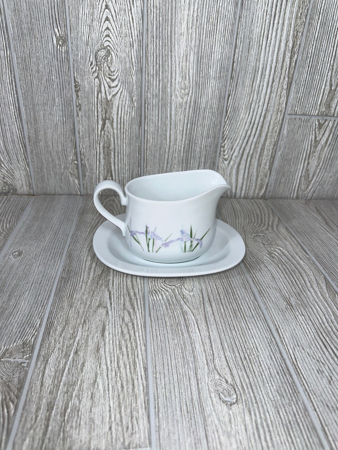 Vintage 1980's Corelle Corning Shadow Iris Gravy Boat & Underplate ...