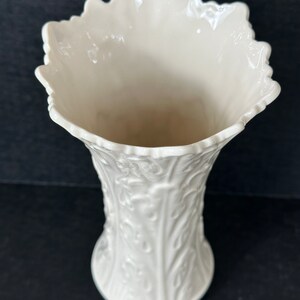 Vintage Lenox Woodland Collection 8.5" Vase, Giftware Only, Cream ...