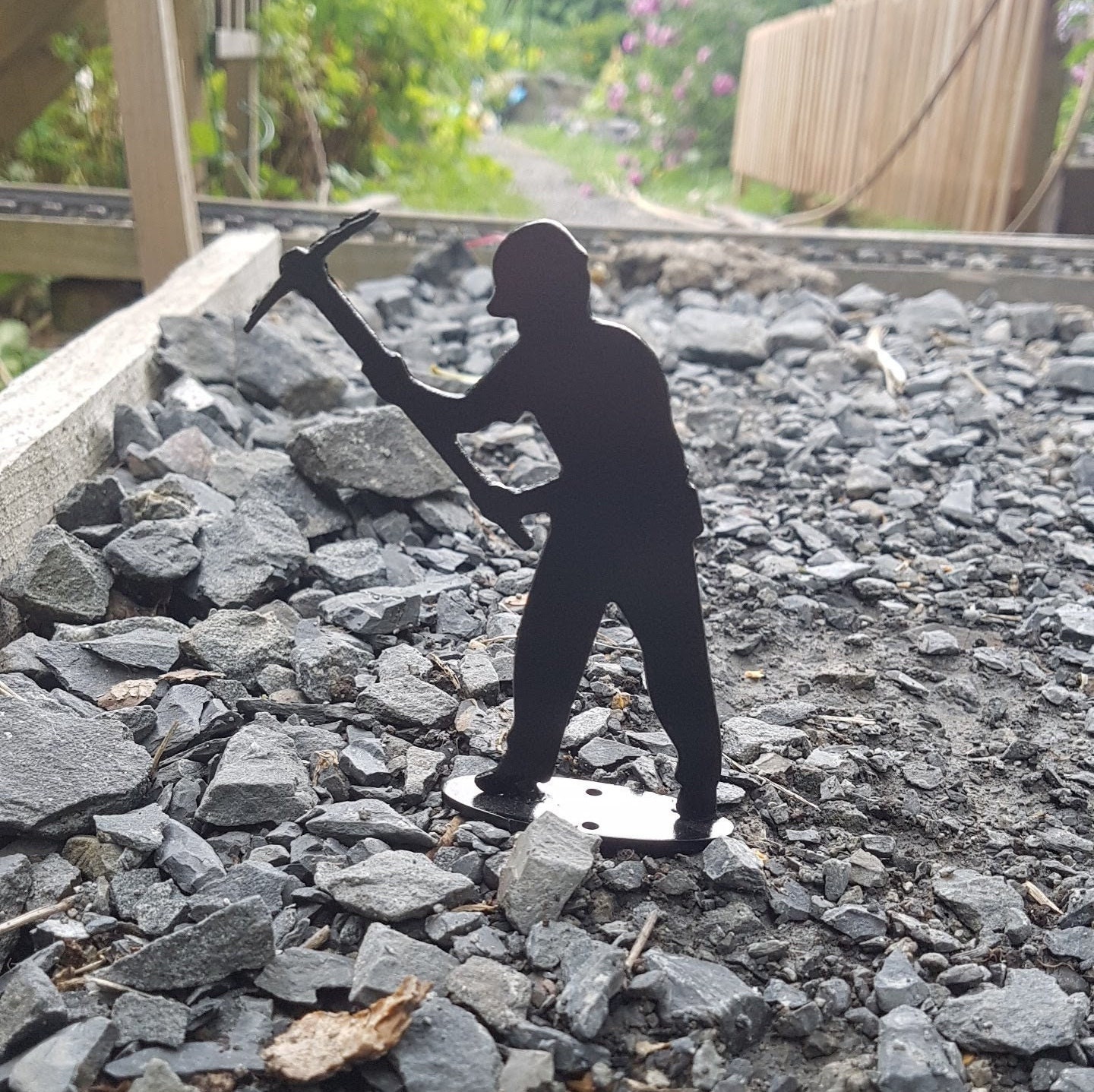 Mining Figure, Silhouette Figure, Garden Decoration, Plant Pot Figure ...