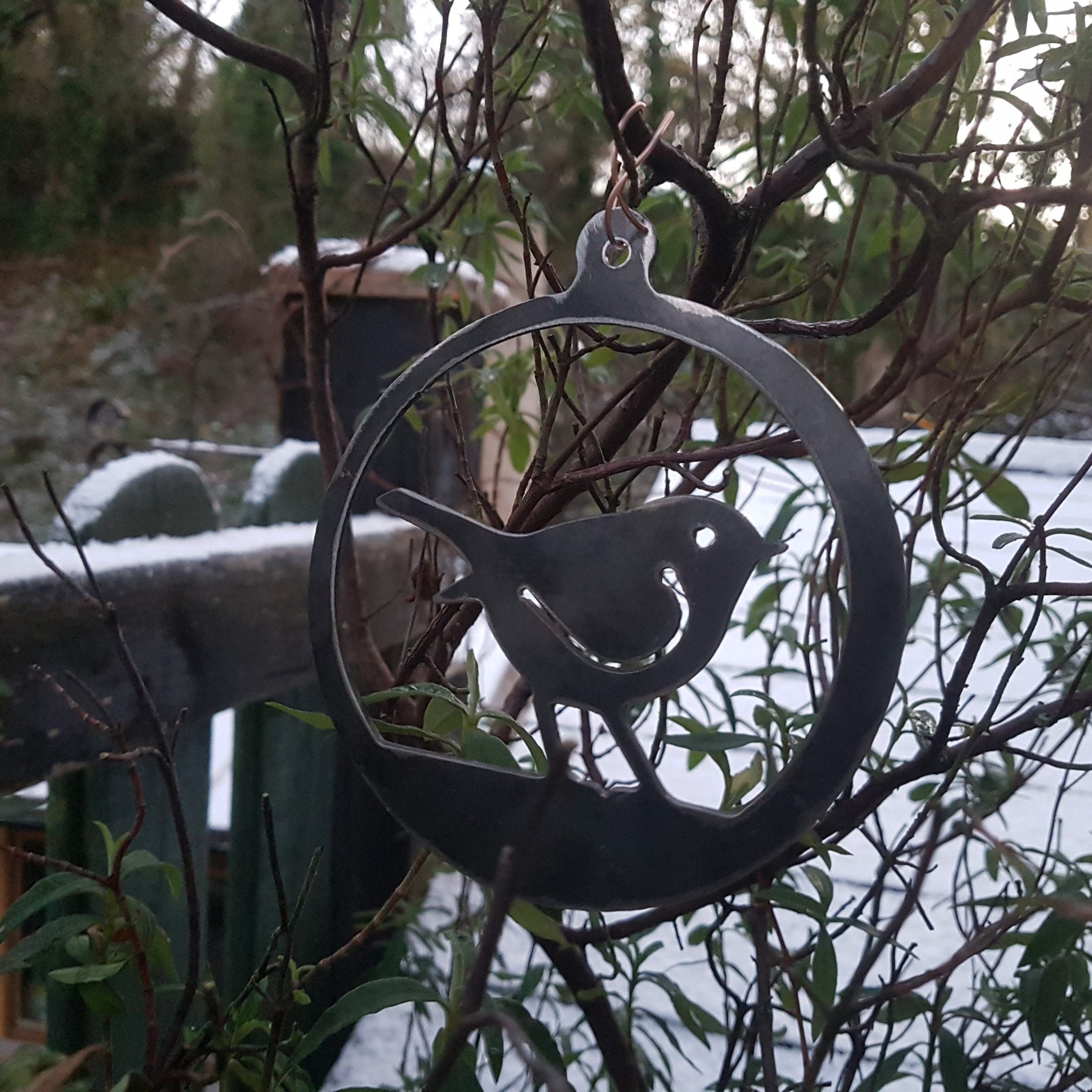 Metal Robin in a Disc Door Hanger Metal Garden Art Made - Etsy UK