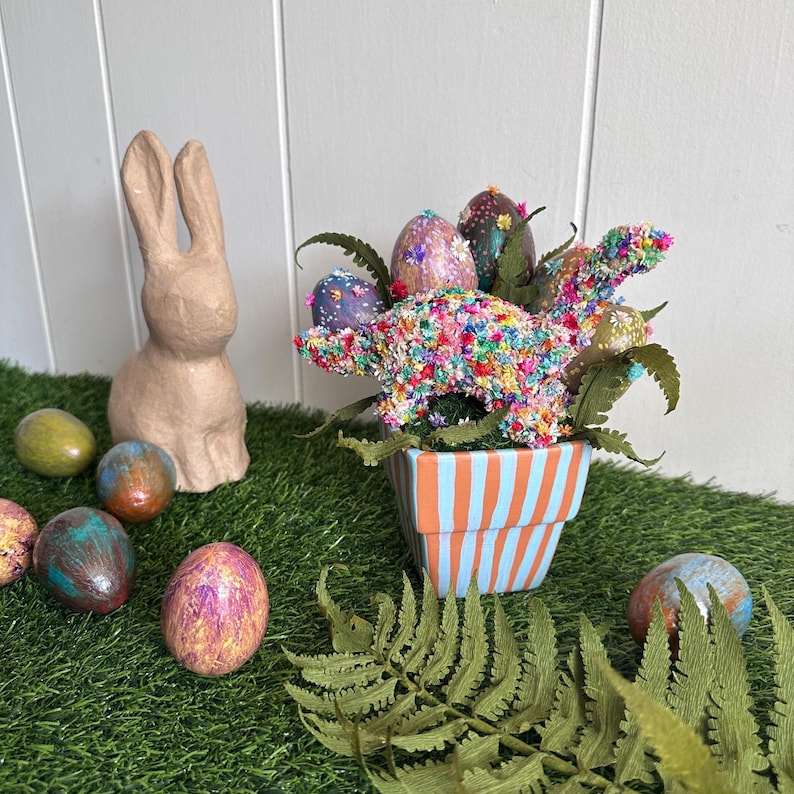 Handmade Dinosaur Easter Decor • FLOWERY DINOS + EGGS • Dried Flowers ...