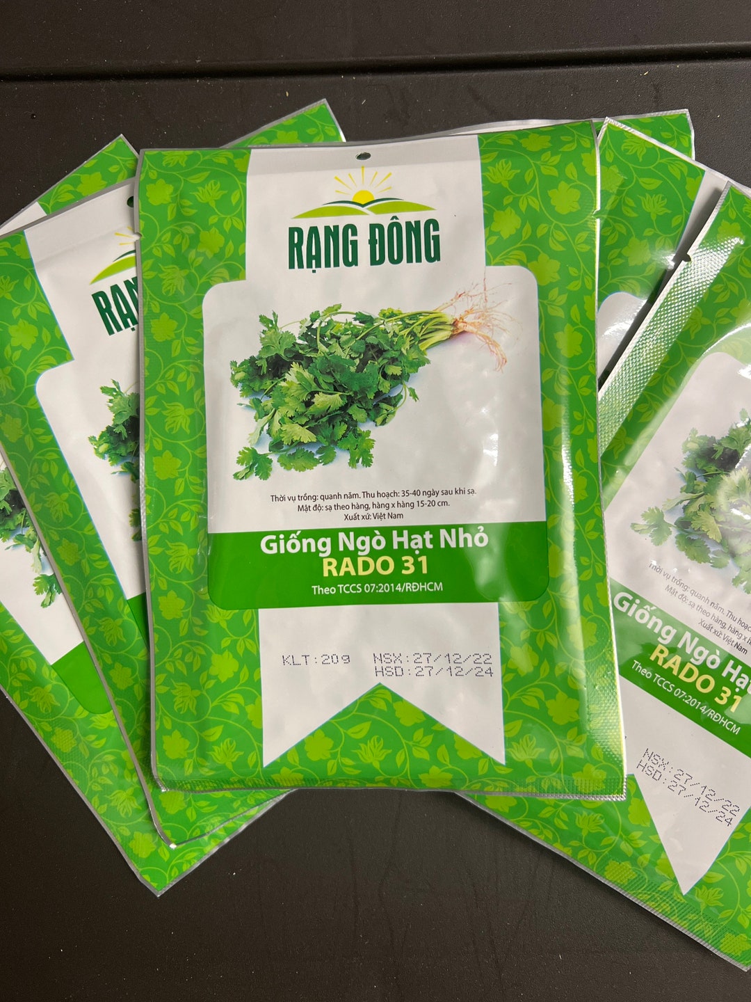 Hat Giống Ngò Hạt Nhỏ Hat Giong Ngo Hat Ngo Ngo Ri Việt Nam Vietnamese ...