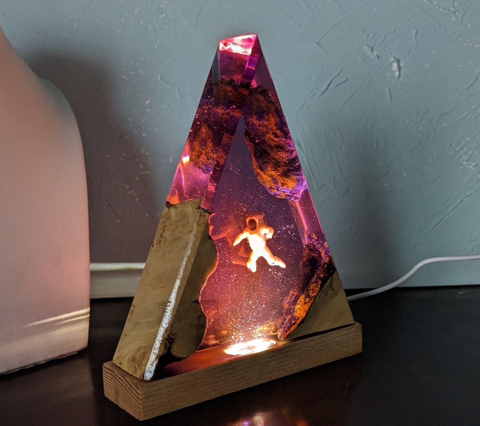 Astronaut Resin Lamp Epoxy Resin Galaxy Lamp Galaxy Night - Etsy