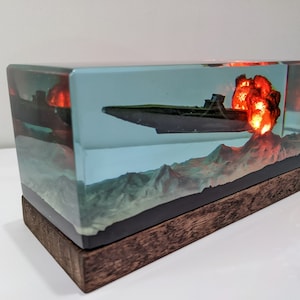 Resin Sculpture, Unique Explosion Decoration, Warship Submarine ...
