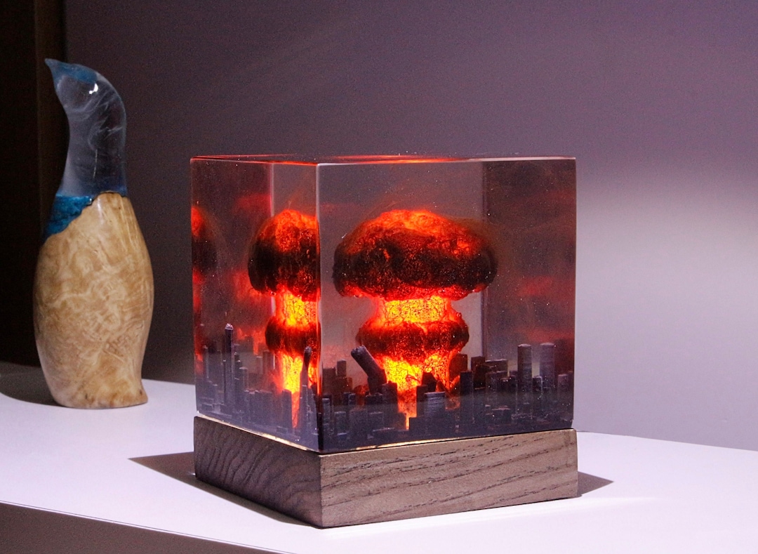 Atomic Bomb Resin Lamp Eye-catching Nuke Fallout Light, Storm Cloud ...