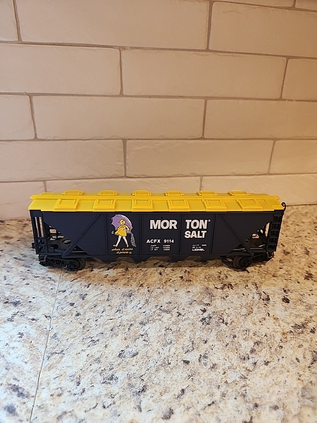 Lionel Train Mortons Salt Billboard Hopper 6-9114 - Etsy