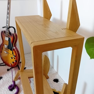 Natural Pi Amp Stand: Handmade Solid Wood Angled Guitar Amplifier Stand ...