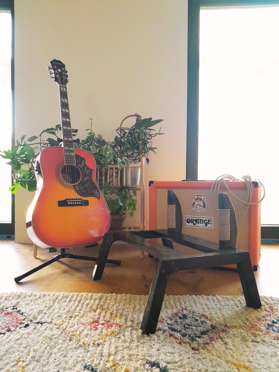 Black Danish Cord Hi-amp Stand, Custom Made Solid Wood Guitar Amplifier ...