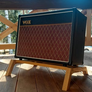 Natural Amp Stand: Handmade Solid Wood Guitar Amplifier Stand - Etsy