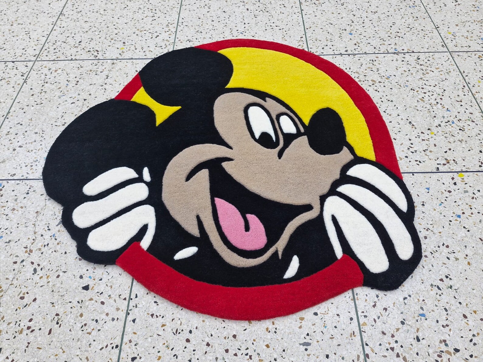 Mickey Mouse Multi Color Hand Tufted Carpet, Handmade Carpet,kids Round ...