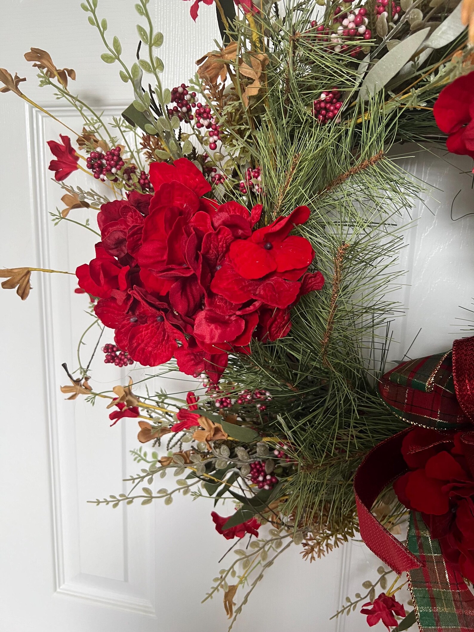 Christmas Red Geraniums, Pine, Berries, and Bow - Etsy