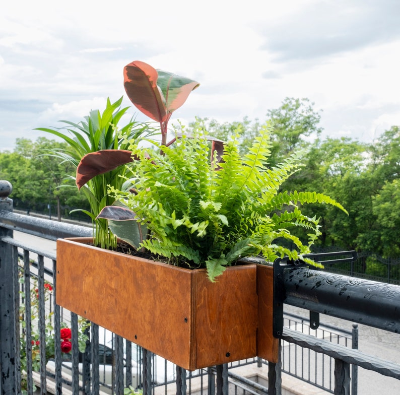 Balcony Railing Planter Box, Apartment Garden Hanging Rail Stand, Outdoor Deck Succulent Planter ...