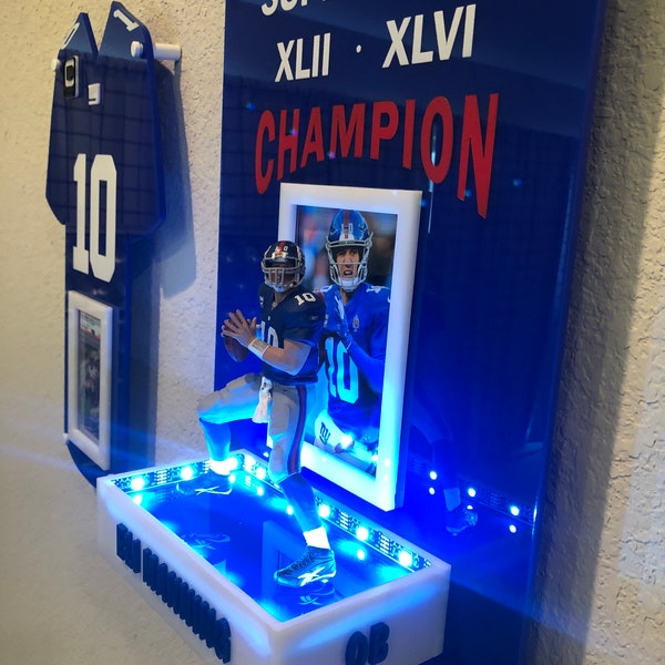 Manning Figurine - Etsy