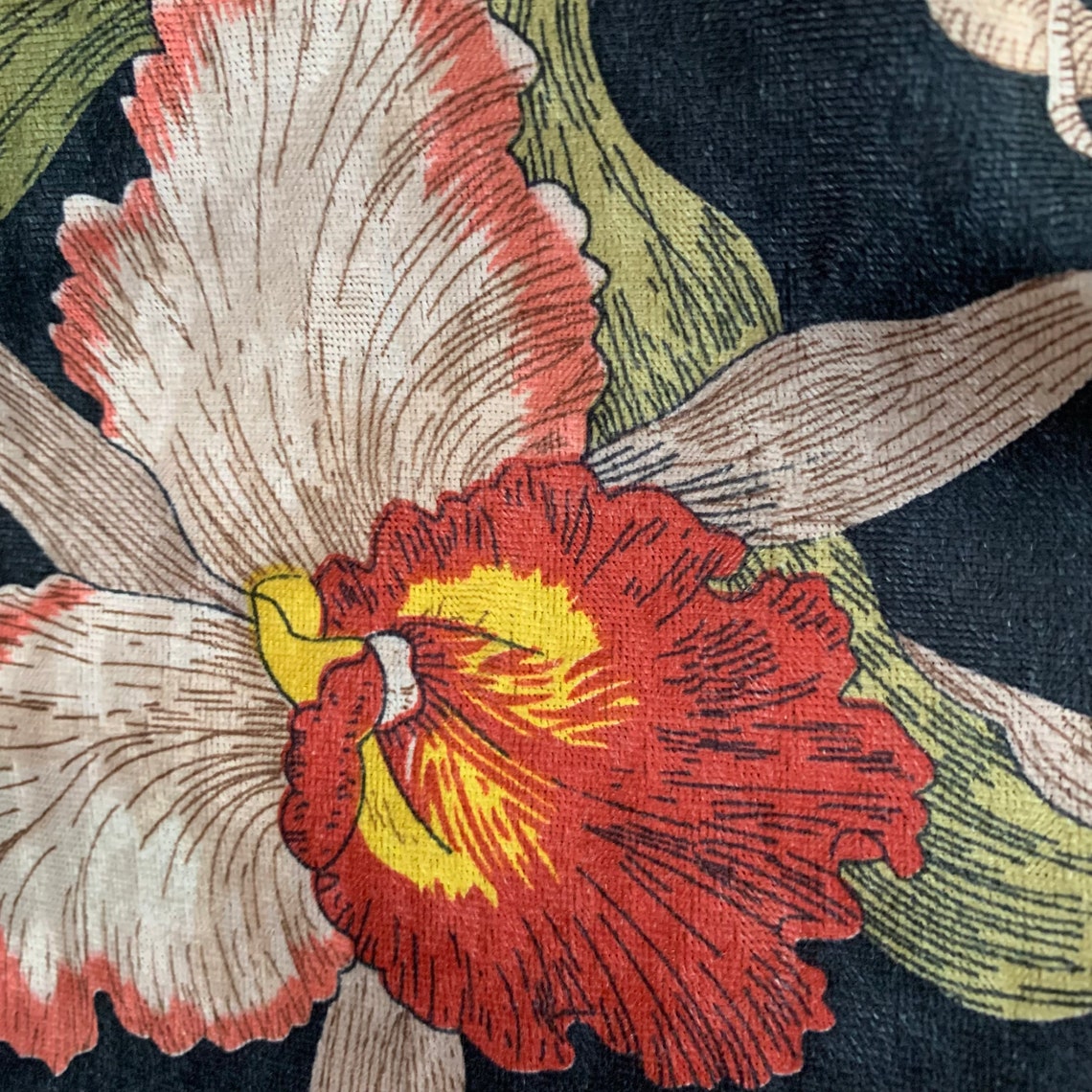 Italian Velvet Fabric Bird Bird Hummingbird Leaves Flowering - Etsy