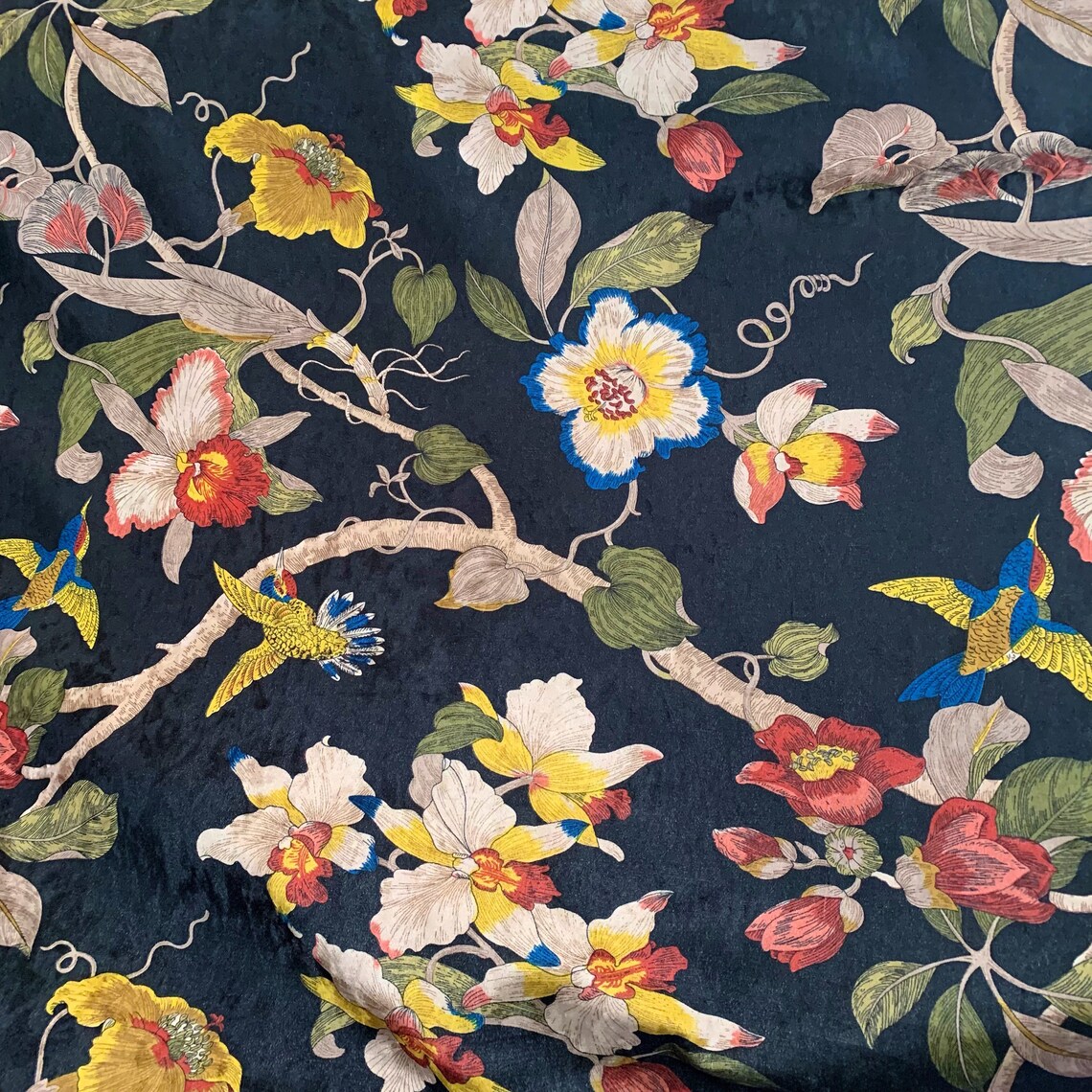 Italian Velvet Fabric Bird Bird Hummingbird Leaves Flowering - Etsy