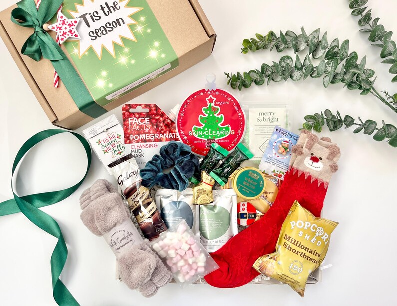 CHRISTMAS HAMPER | Xmas Self Care Kit | Secret Santa Pamper Gift for ...