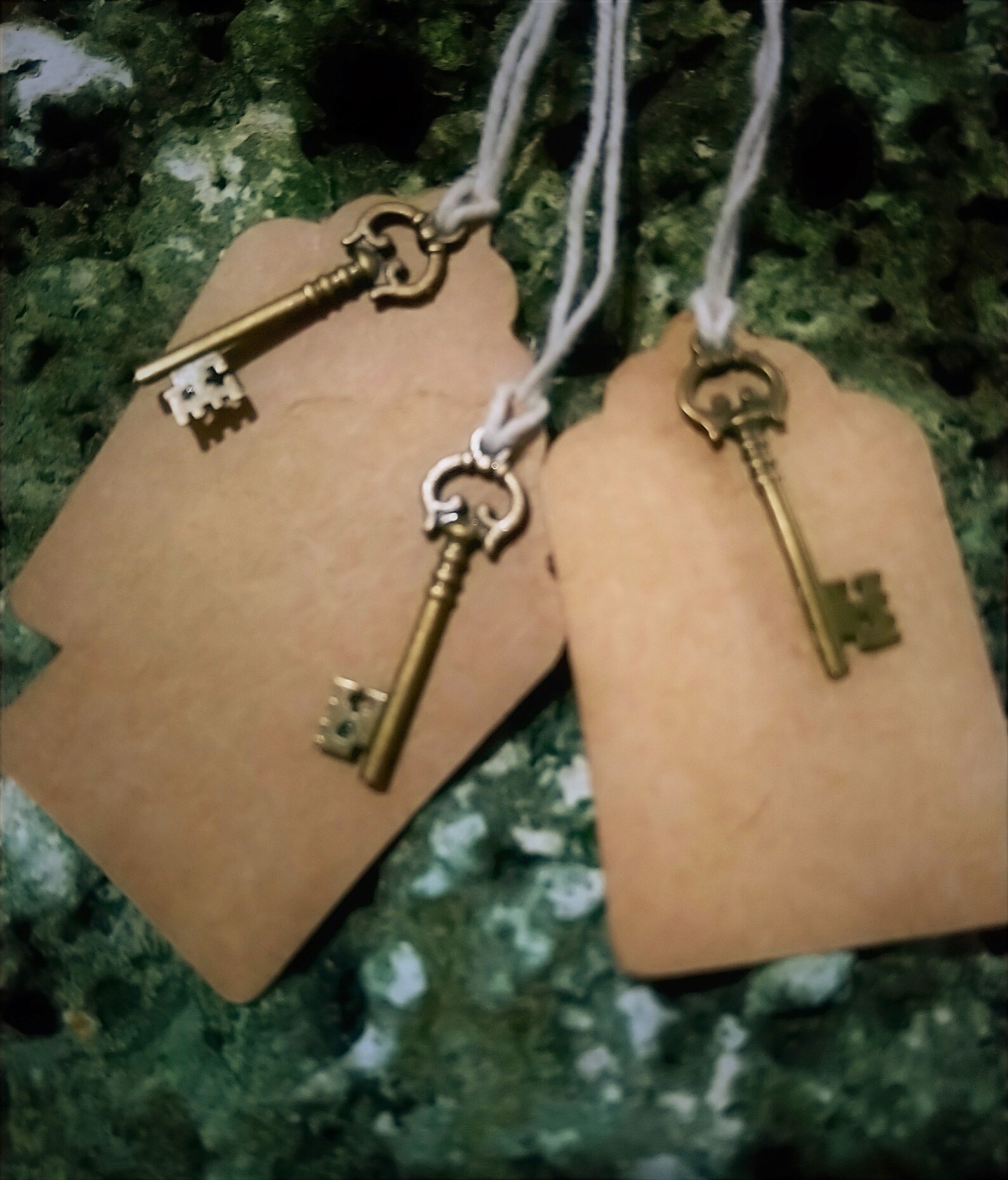 21 Blank Key tags to write your own personalised message | Etsy