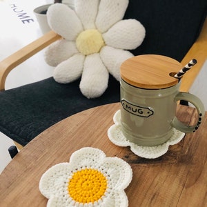Crochet Pattern Daisy Coaster Pattern Crochet Daisy Coaster Pattern ...