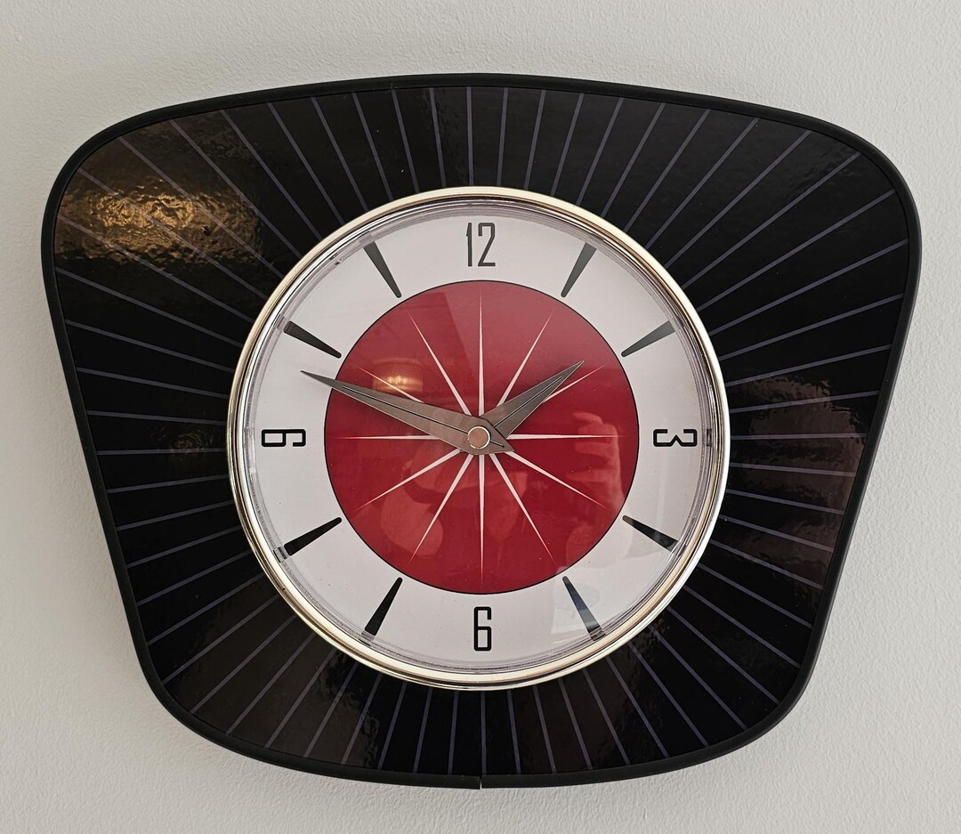 Vintage New Retro Atomic Age Style Clock. 1950s Styling in Red With ...