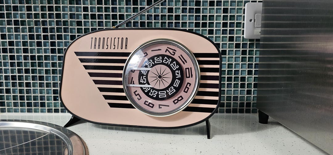Retro Radio Clock. Unique Rotary Dial Design Clock in the Style of a ...