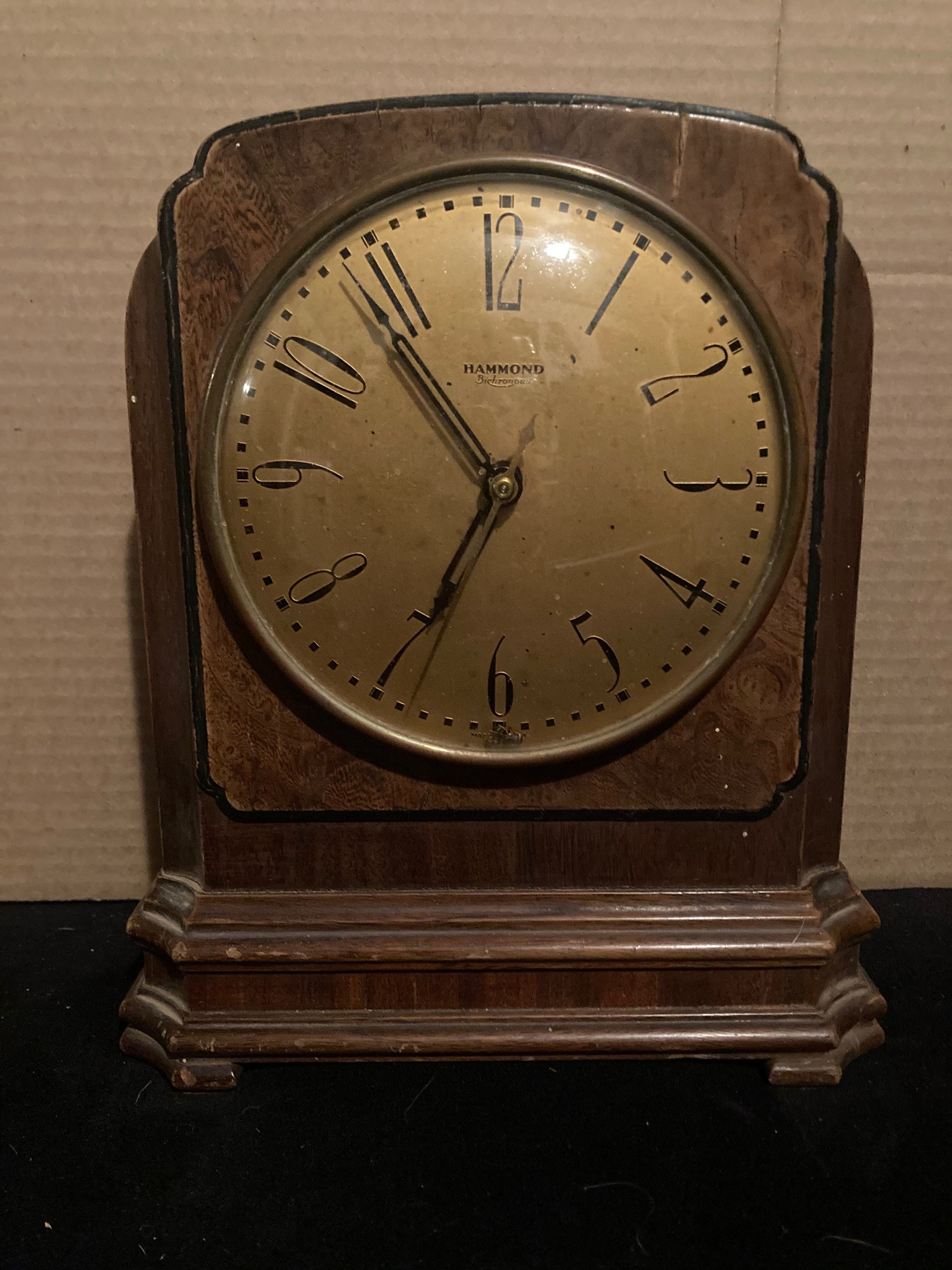 Antique to Vintage Clocks RCA Victor Radio Video Camera & Transistor ...