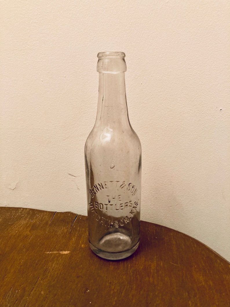 Antique Magnesium Glass Soda Pop Water Bottle by Bennett & Son the Bottlers, Made in Hutchinson ...