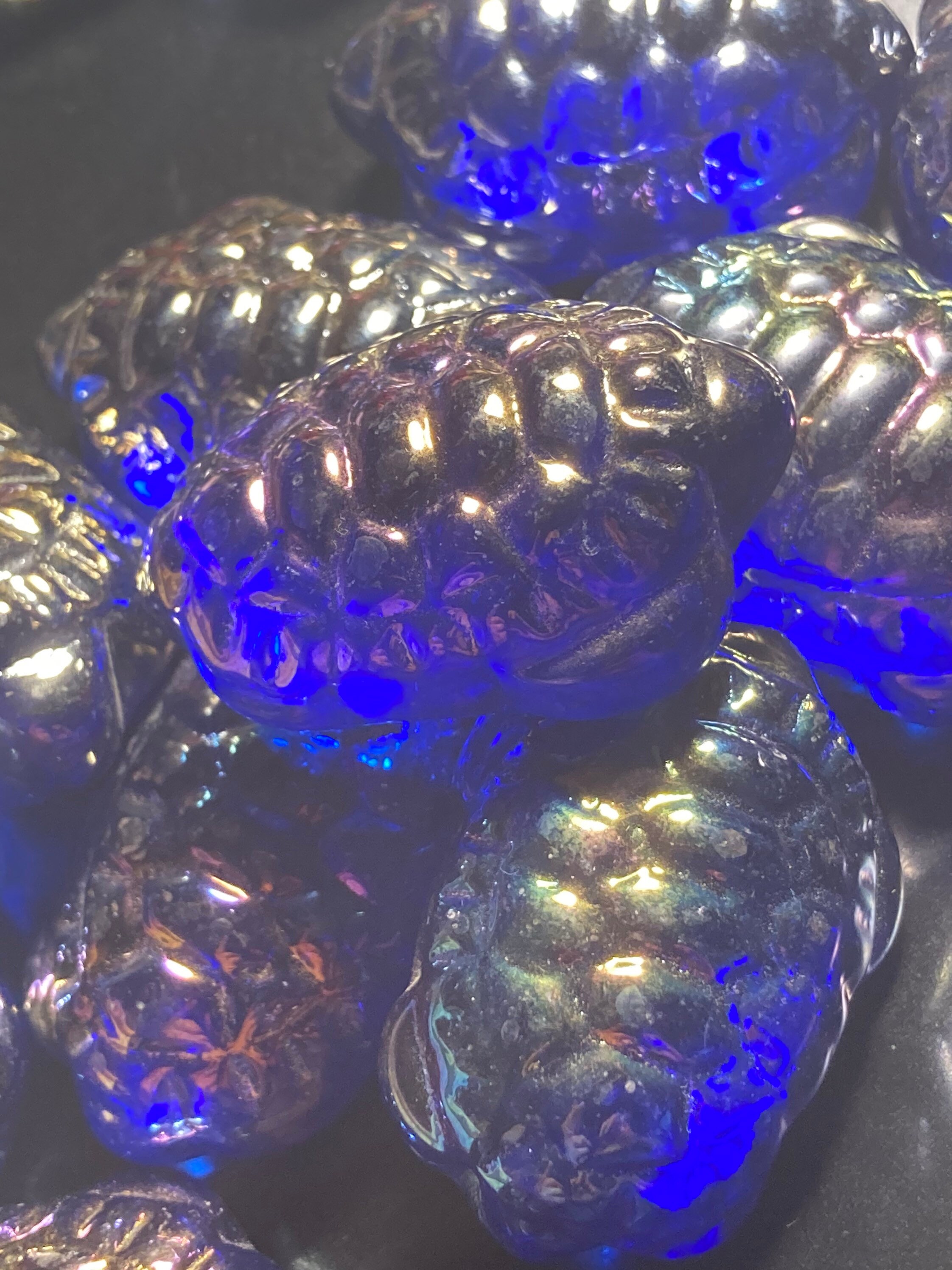 Blue Iridescent Carnival Glass Turtles. Era 1920-1940s. - Etsy
