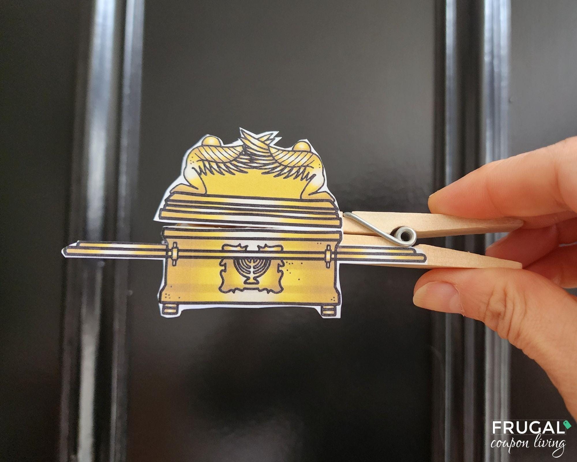 Ark of the Covenant Craft for Kids, DIY Interactive Bible Craft Inside ...