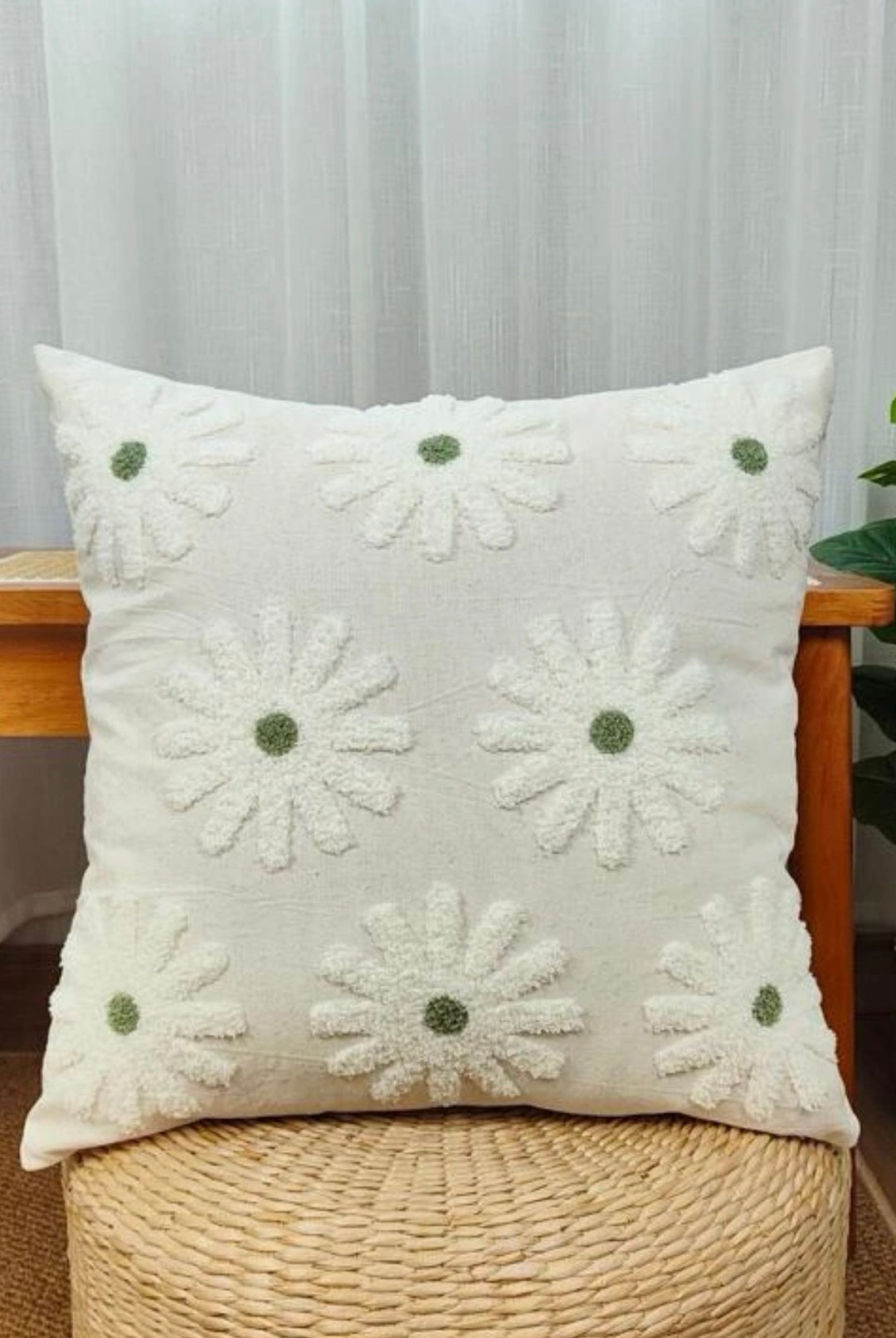 Daisy Flower Embroidered 45 X 45 Cm Square Cushion and Inner Pad ...