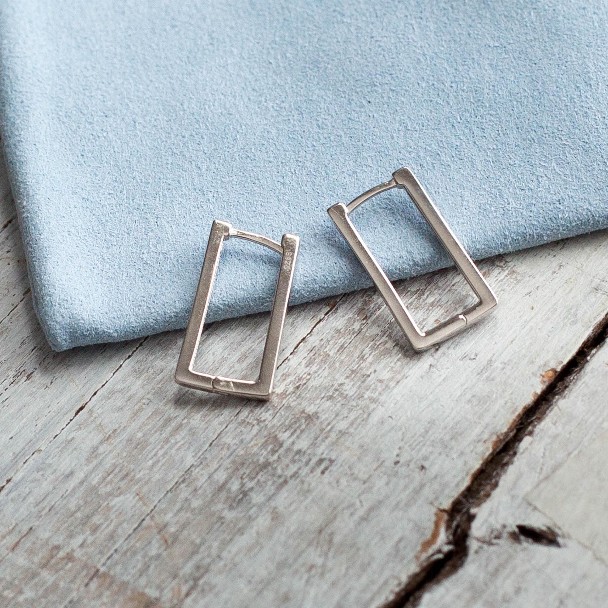 Pair of Medium Rectangular Hoop Earrings in Sterling Silver, Geometric ...