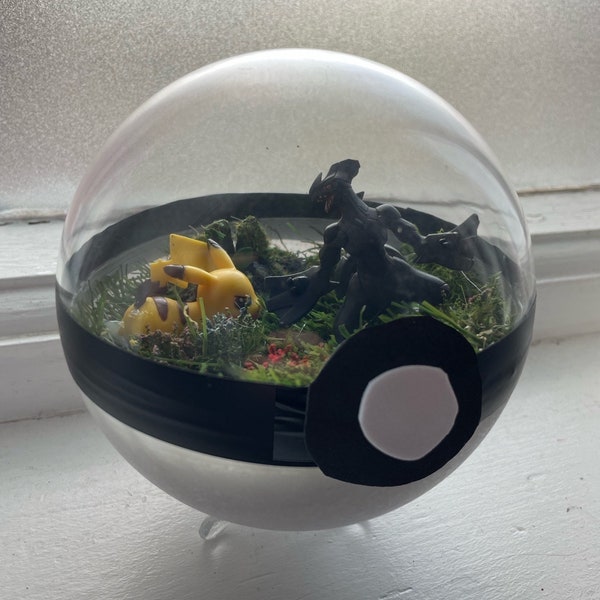Pokeball Display - Etsy