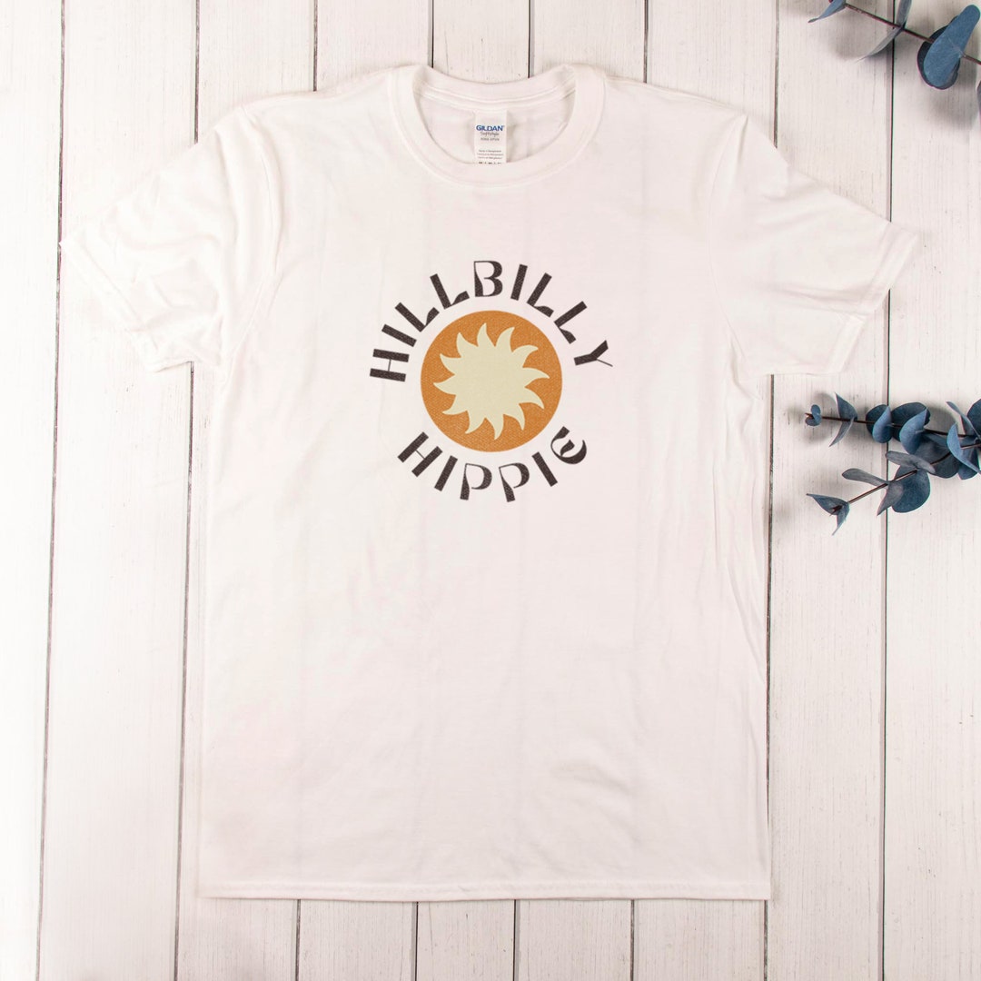 Hillbilly Hippie - Vintage Lainey Wilson Tee - Etsy