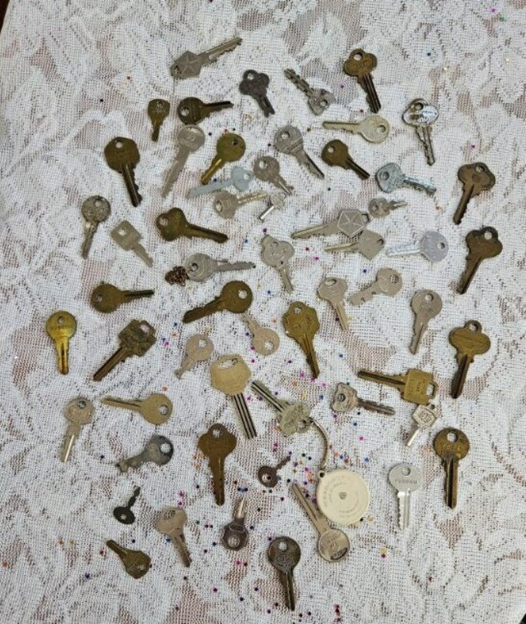 Lot of 58 Rare Vintage Keys - Etsy