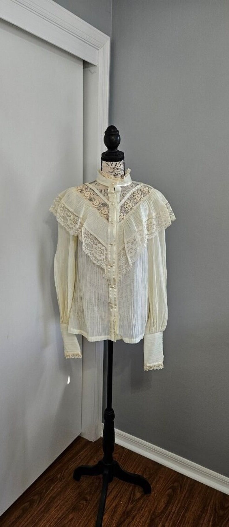Vintage 70s Does Victorian Era Lace Ruffled Button Down Blouse - Etsy