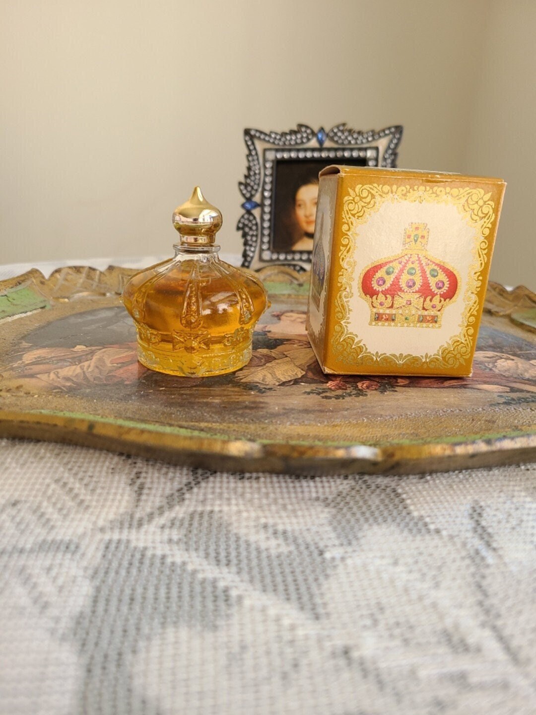Vintage Avon 1972 Cologne Royale Crown Perfume in Unforgettable 1 Fl Oz ...