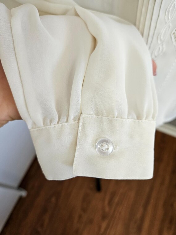 Vintage 1980s Susan Hutton Sheer Embroidered Button-u… - Gem