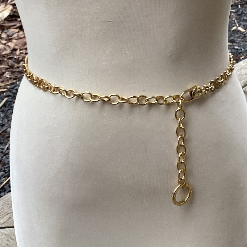 Hand Clasp Belt - Etsy