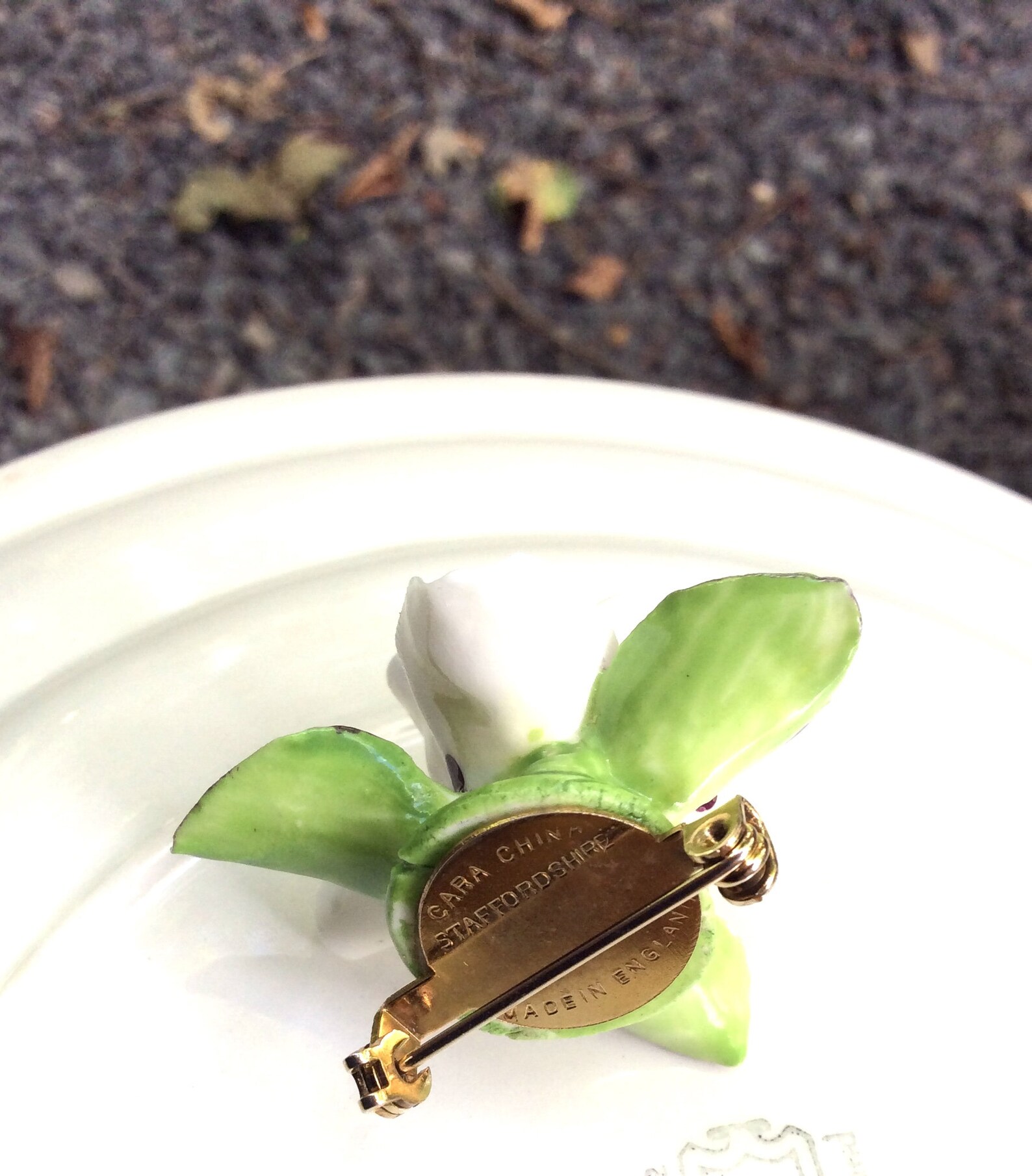 Vintage CARA 3D Brooch Bone China Staffordshire England Apple Cherry ...